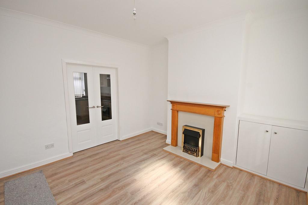 Lord Nelson Street Warrington Wa1 2 Bed Terraced House £725 Pcm £