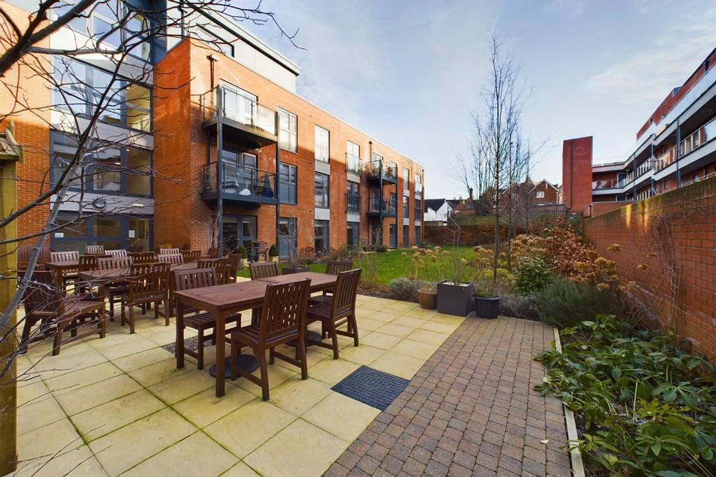 Scott Place, Cross Keys 1 bed apartment - £260,000