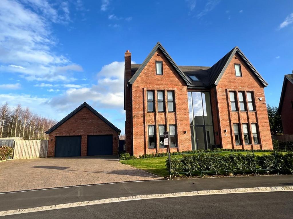 Red Cedar Close, Wynyard, Billingham 6 bed detached house - £860,000