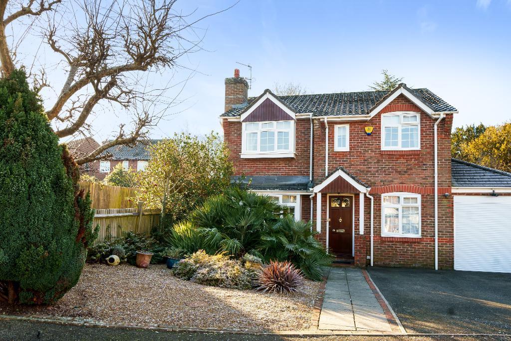 Church Mead, Steyning, West Sussex... 4 bed detached house - £600,000