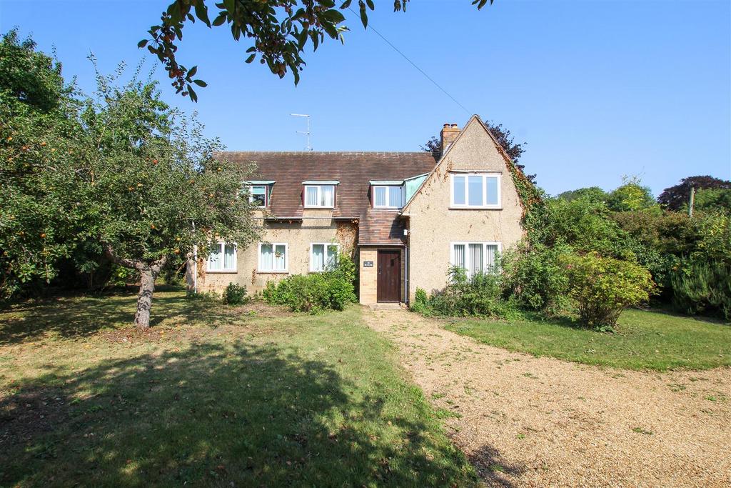 Coton Road, Cambridge CB3 4 bed detached house - £2,475 pcm (£571 pw)
