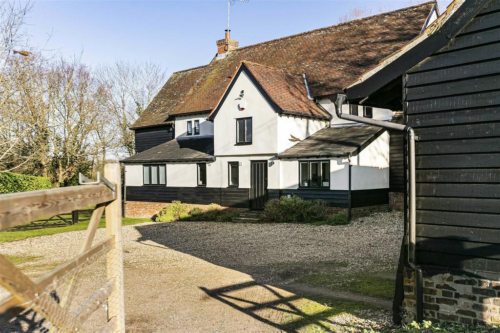 Boyton End, Thaxted CM6 5 bed detached house - £1,200,000