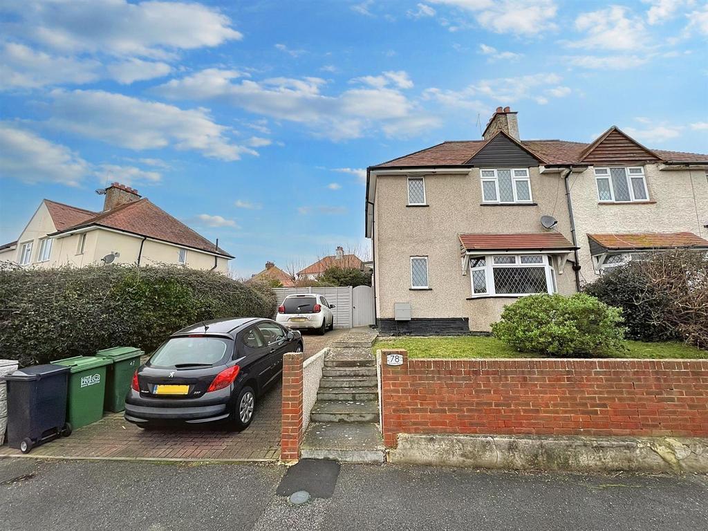 Rotunda Road, Eastbourne 2 bed semi-detached house for sale - £289,950