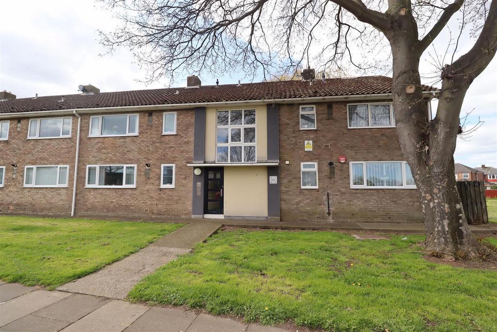 Baysdale Road, Thornaby, TS17 9DD 1 bed flat - £40,000