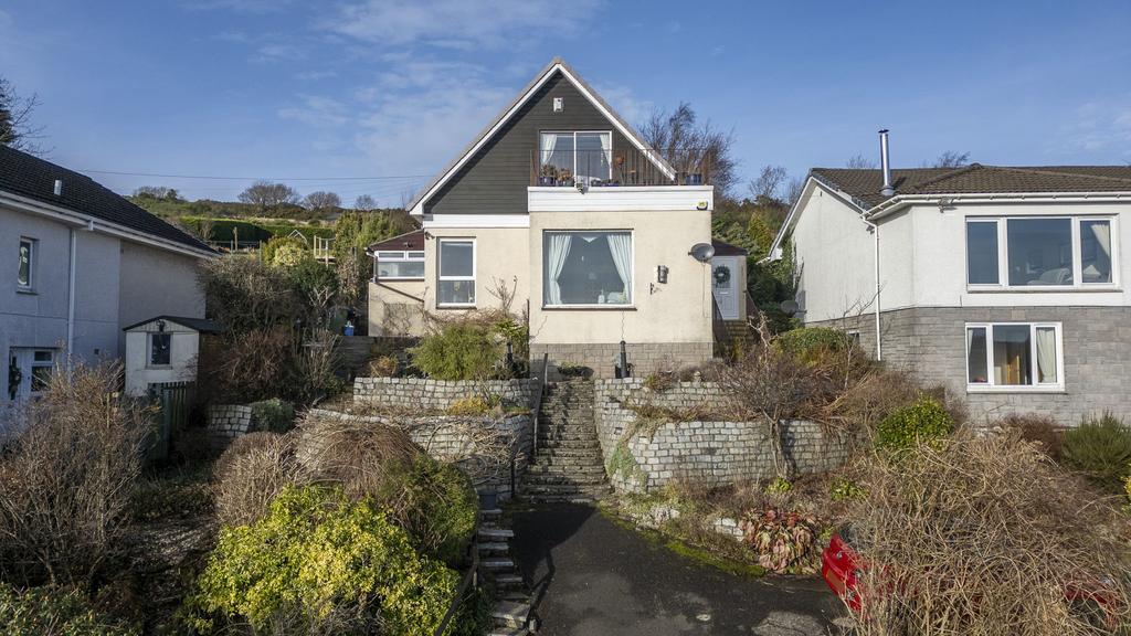 Hillside Drive, Barrhead G78 4 bed detached villa for sale - £385,000