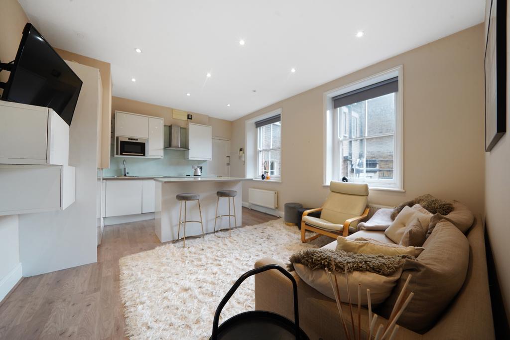 Brunswick House, 94-96 Balcombe... 2 bed flat - £5,500 pcm (£1,269 pw)
