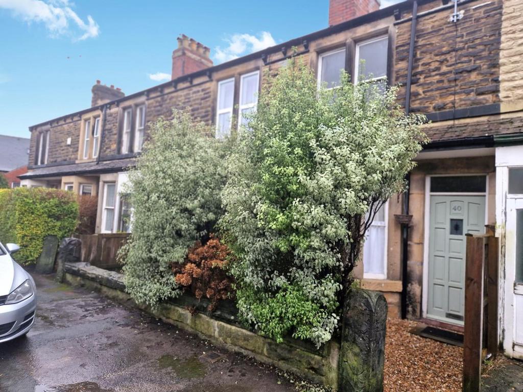 Regent Terrace, Harrogate, HG1 4BL 2 bed terraced house for sale - £210,000