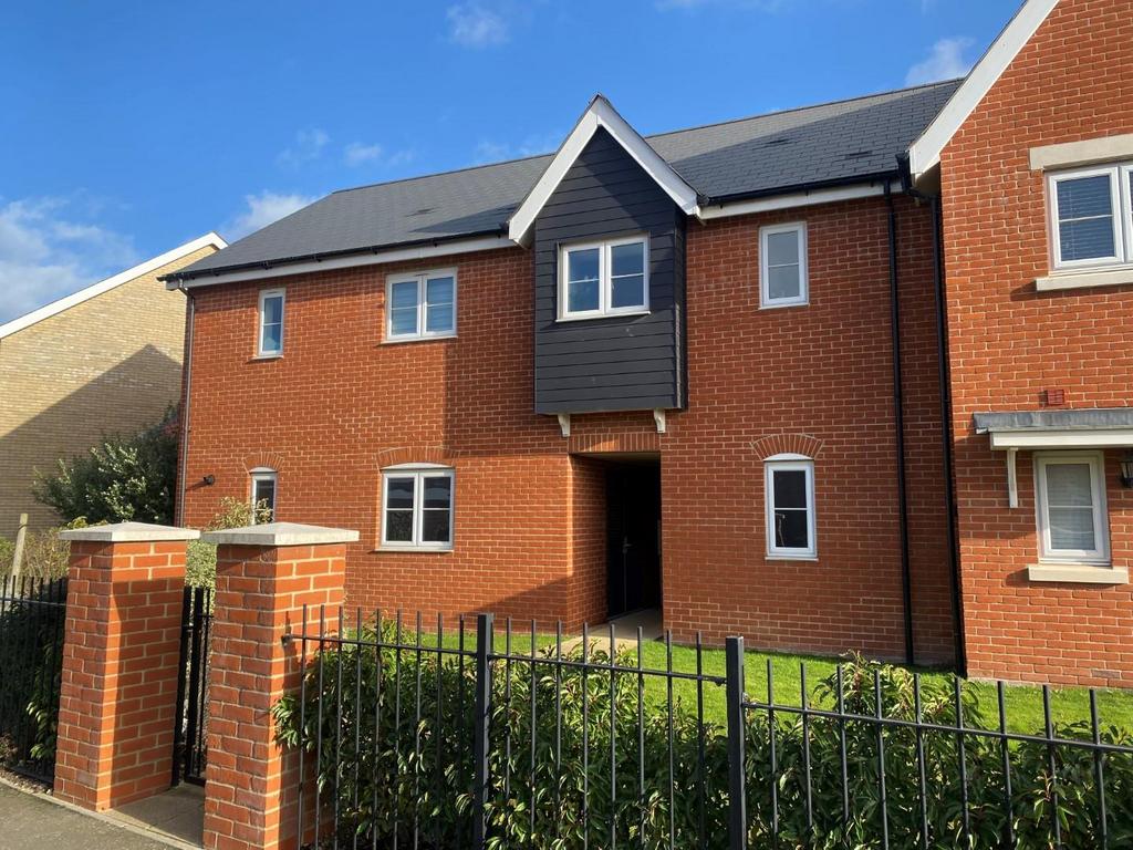 Summertime Drive, Colchester 2 bed coach house for sale - £280,000