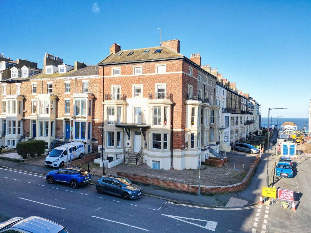 Flat 6, 1 Esplanade, Whitby 1 bed apartment for sale - £120,000