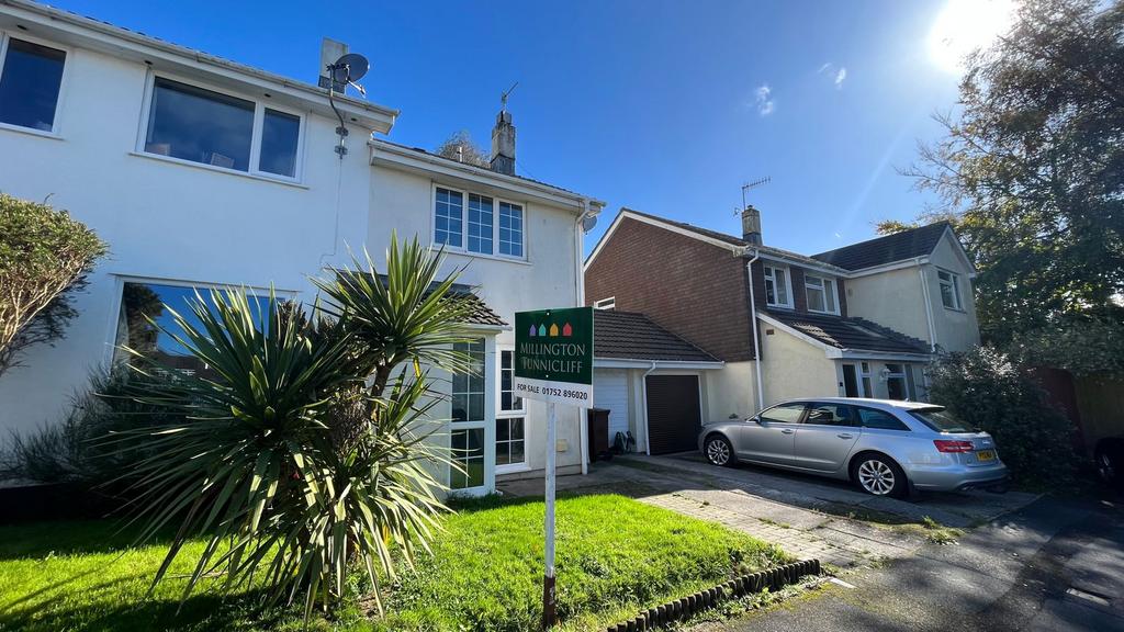 Trematon Drive, Ivybridge PL21 2 bed semi-detached house - £224,950
