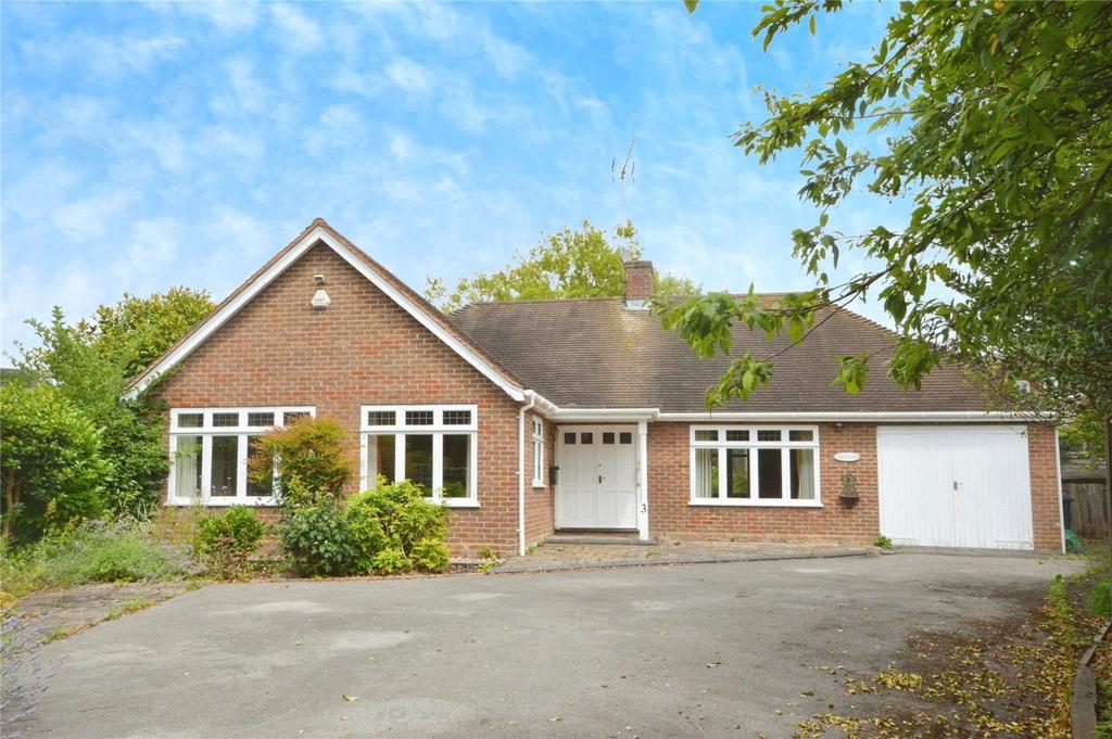 Westfield Close, Bishops Stortford... 3 bed bungalow - £750,000