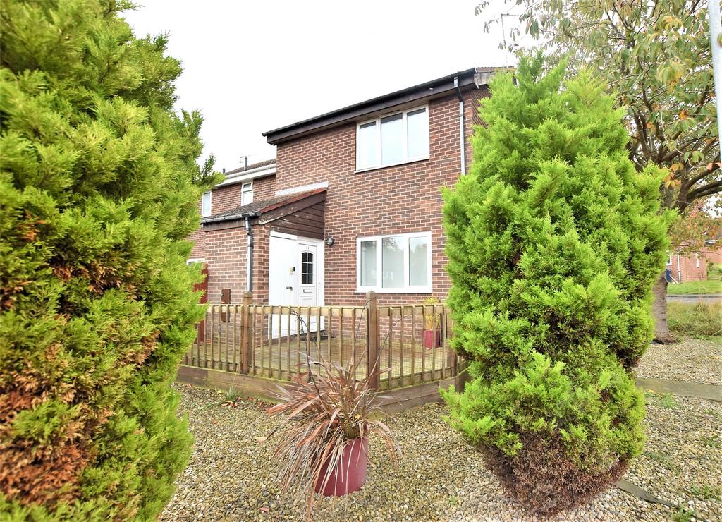 Dykes Way, Windy Nook, Gateshead... 1 bed apartment - £65,000