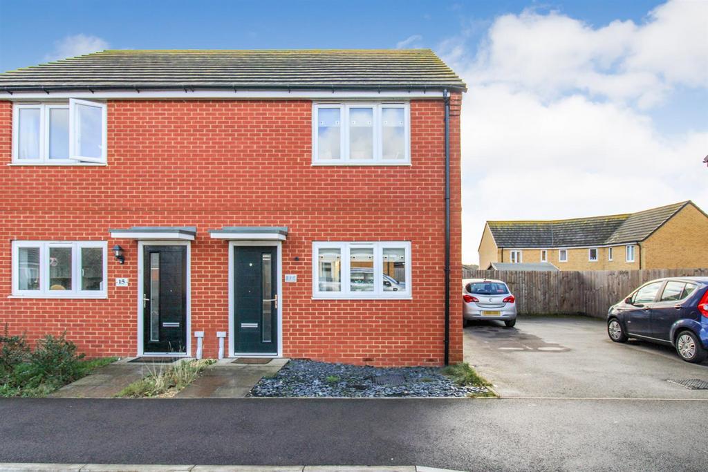 Purbeck Drive, Corby NN18 2 bed semi-detached house for sale - £199,950