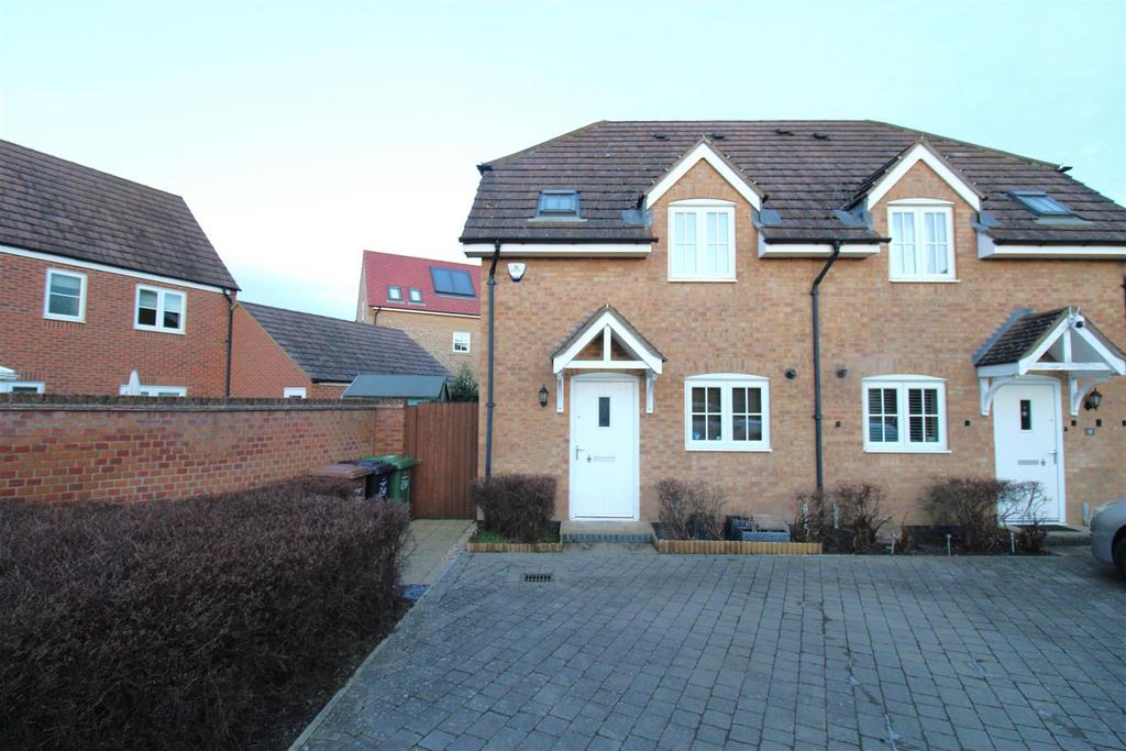 Croyland Mews, Corby NN17 2 bed semi-detached house for sale - £215,000