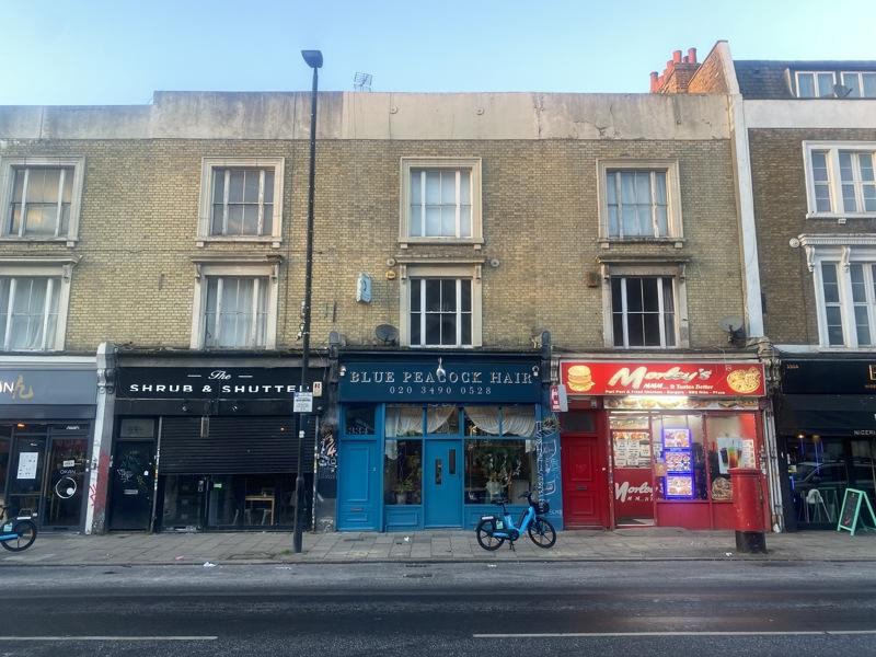 London SW9 Property - £215,000