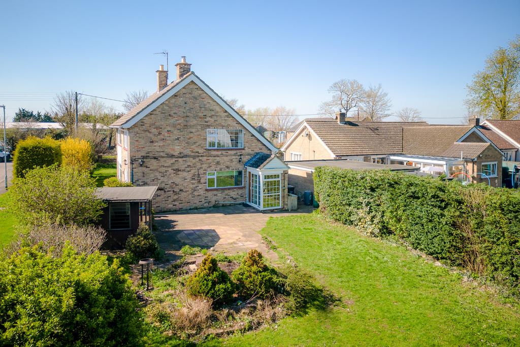 Ramsey Mereside PE26 3 bed detached house - £325,000