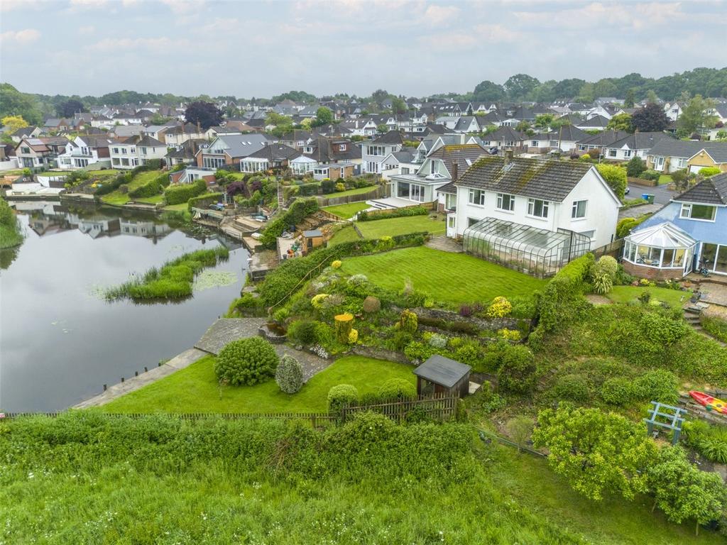 Merley Ways, Wimborne, Dorset, BH21 4 bed detached house for sale - £950,000