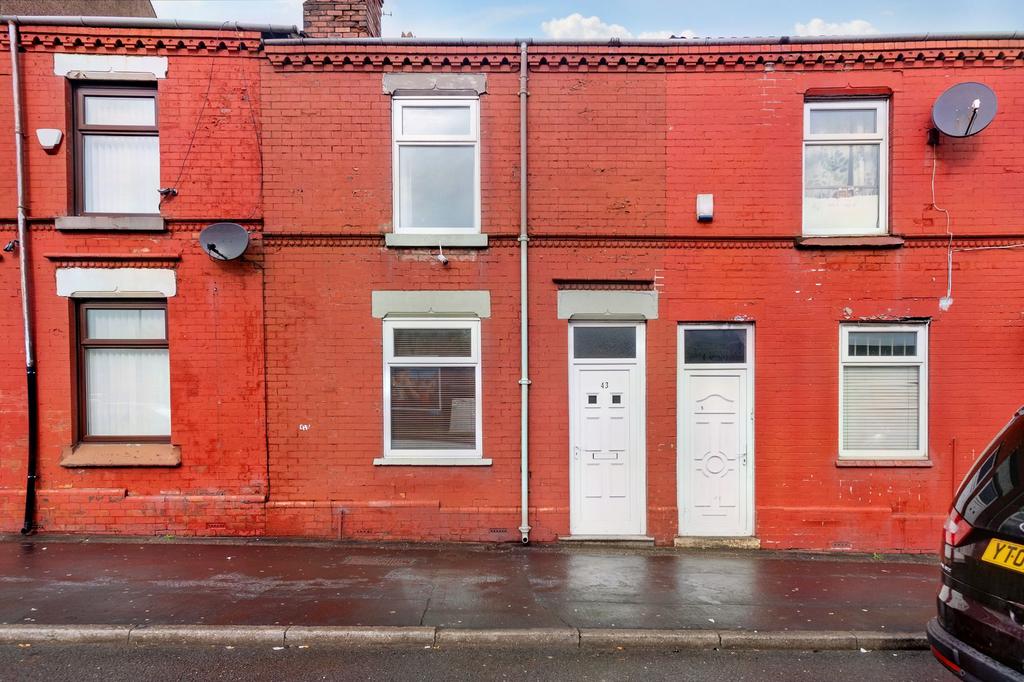 Park Road, St. Helens, WA9 2 bed terraced house - £95,000