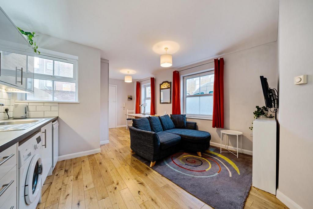 Marmont Road, Peckham 2 bed flat - £325,000