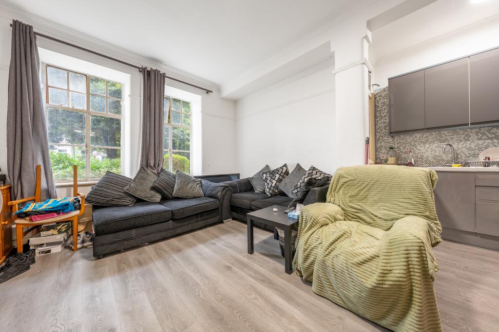 Clive Court, 75 Maida Vale, London, W9 1 bed apartment - £525,000