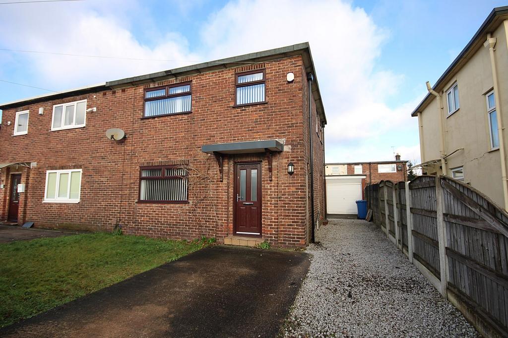 Poole Avenue Warrington Wa2 3 Bed Semi Detached House £950 Pcm £