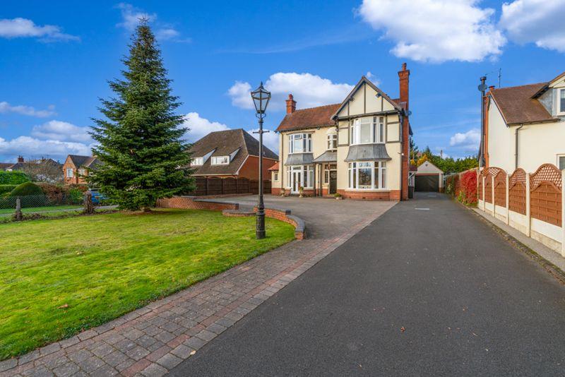 Bridgnorth Road, Stourbridge DY7 4 bed detached house for sale - £795,000