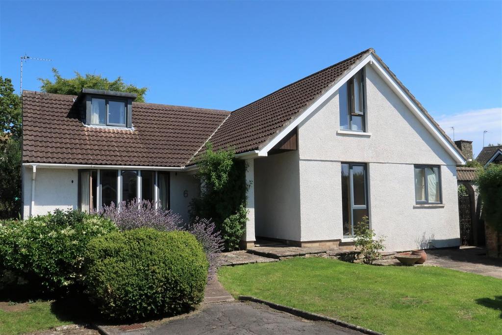 Rogersmoor Close, Penarth CF64 5 bed detached house for sale - £810,000