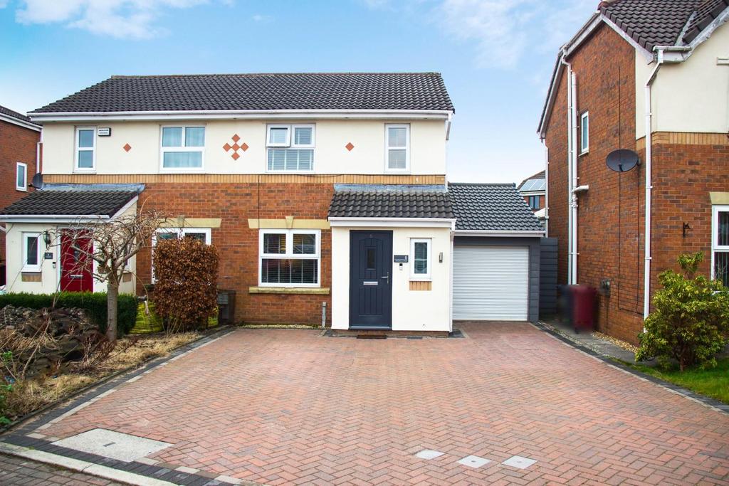 Prunella Drive, Lower darwen 3 bed semi-detached house - £189,950