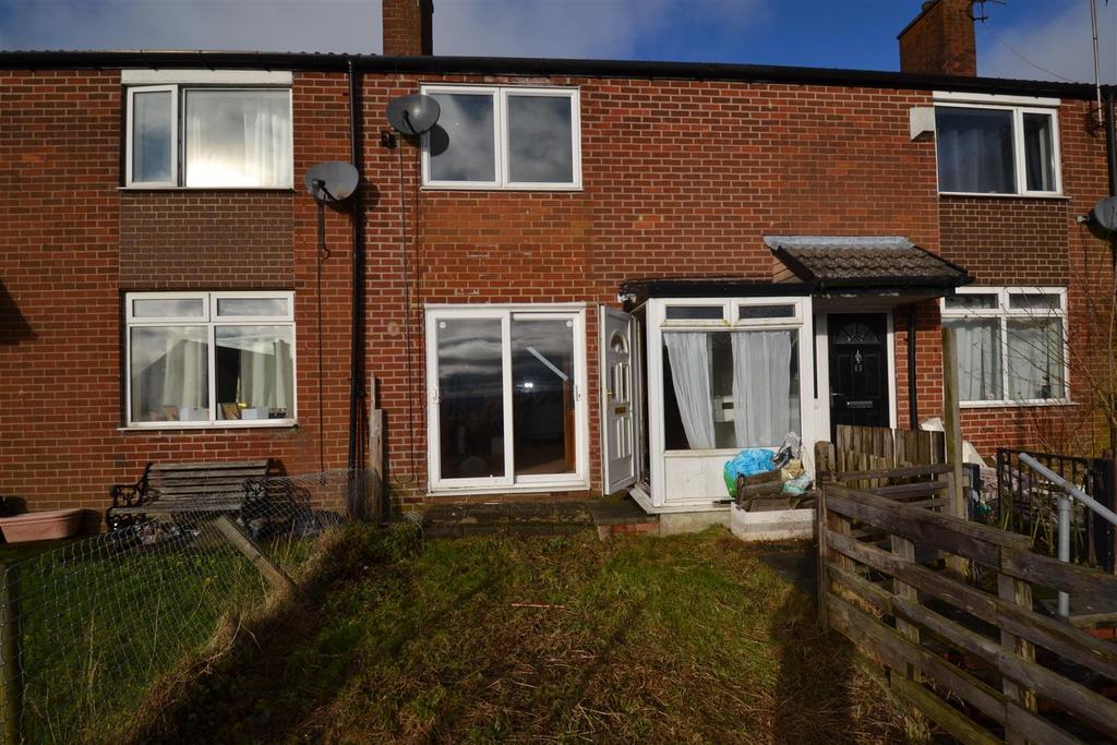 Mixenden Close, Mixenden, Halifax 2 bed terraced house for sale - £70,000