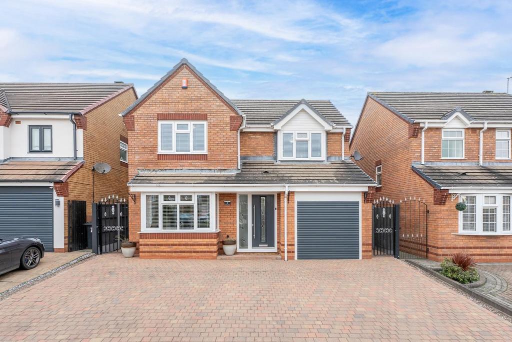 Greyfriars Close, Milking Bank 4 bed detached house - £469,000