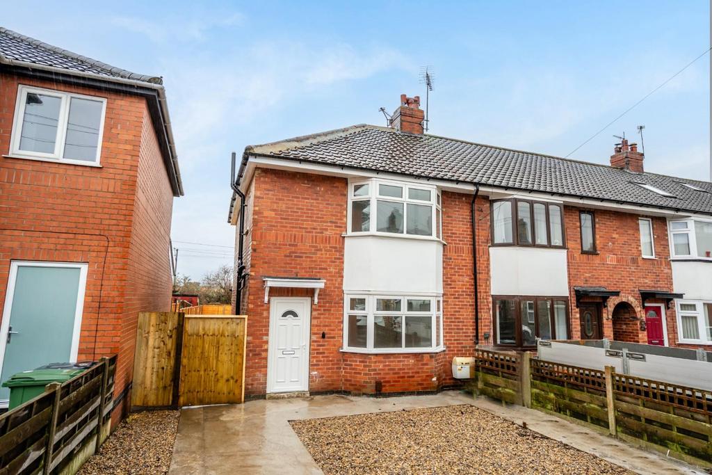 Garfield Terrace, York 3 bed townhouse - £290,000