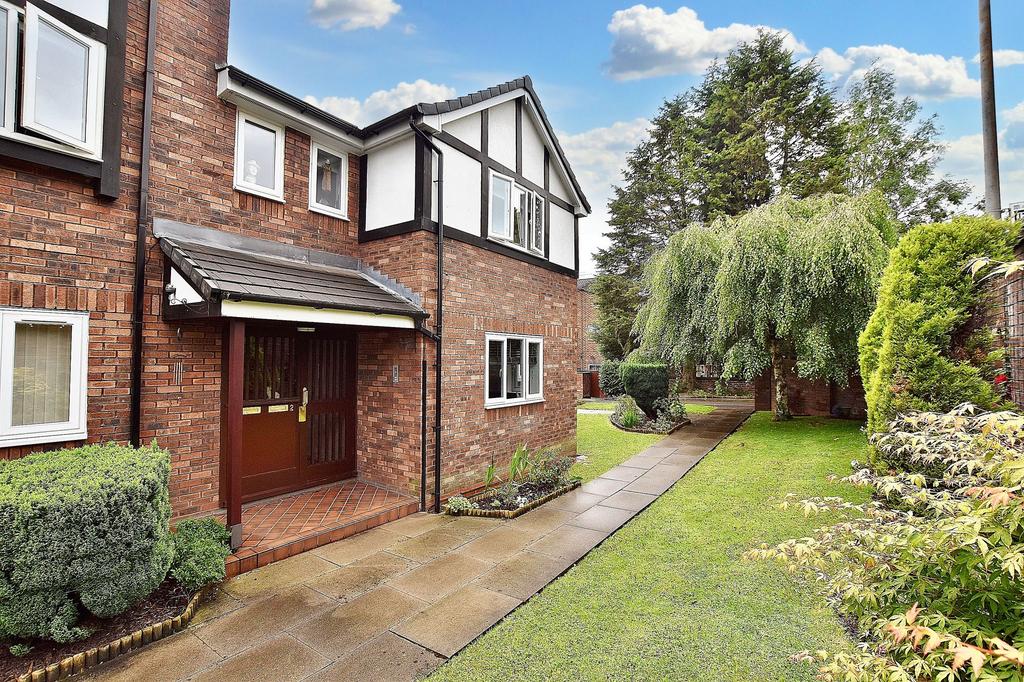 Cranford House, Half Edge Lane... 2 bed ground floor flat - £200,000