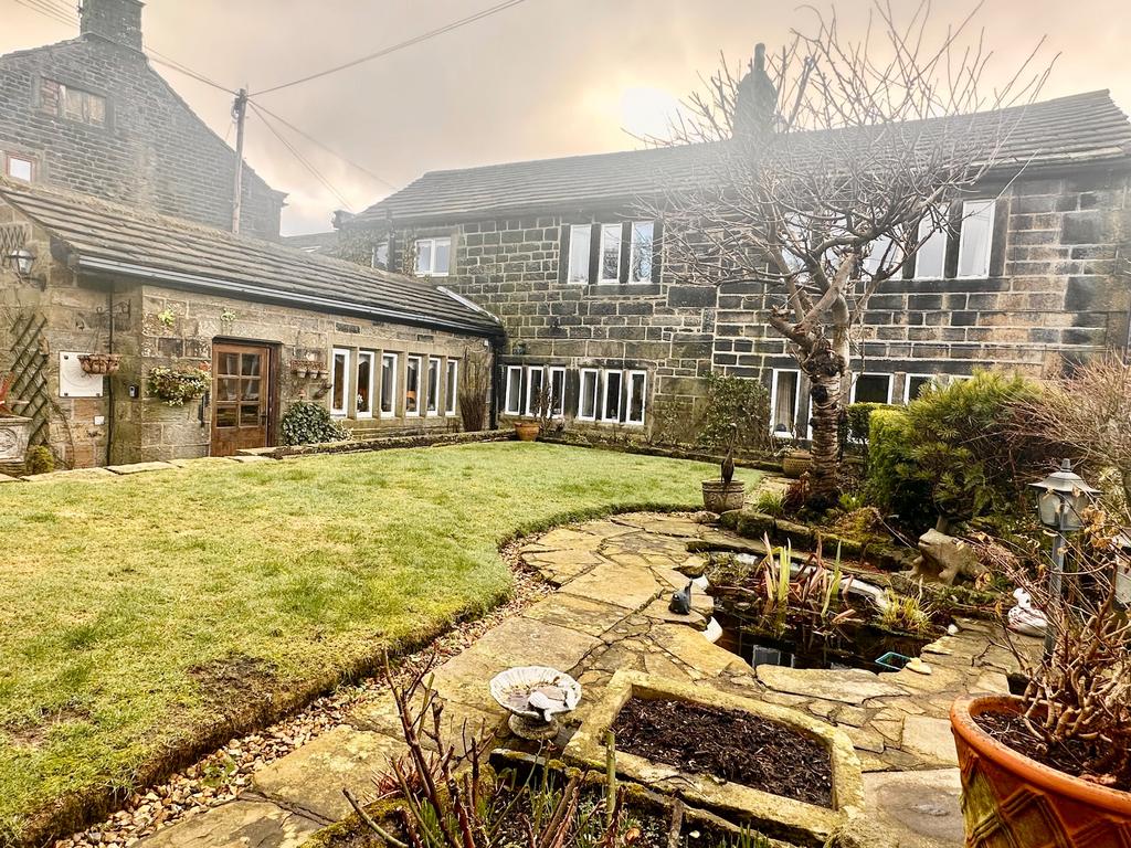 The Cottage, Mankinholes, Todmorden, OL14 6HR 3 bed detached house for ...