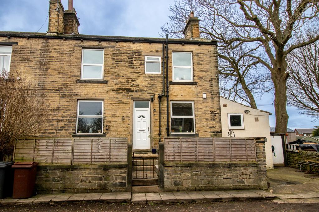 Edroyd Place, Farsley, Pudsey, West... 2 bed end of terrace house - £ ...