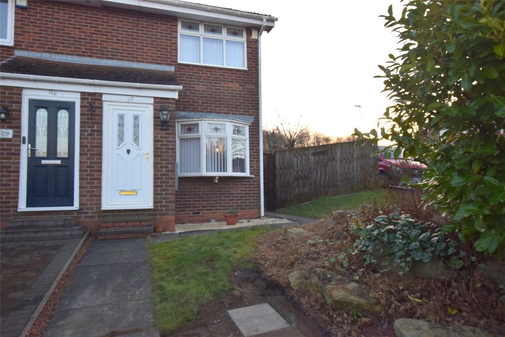 Dykes Way, Windy Nook, Gateshead, NE10 2 bed semi-detached house - £120,000