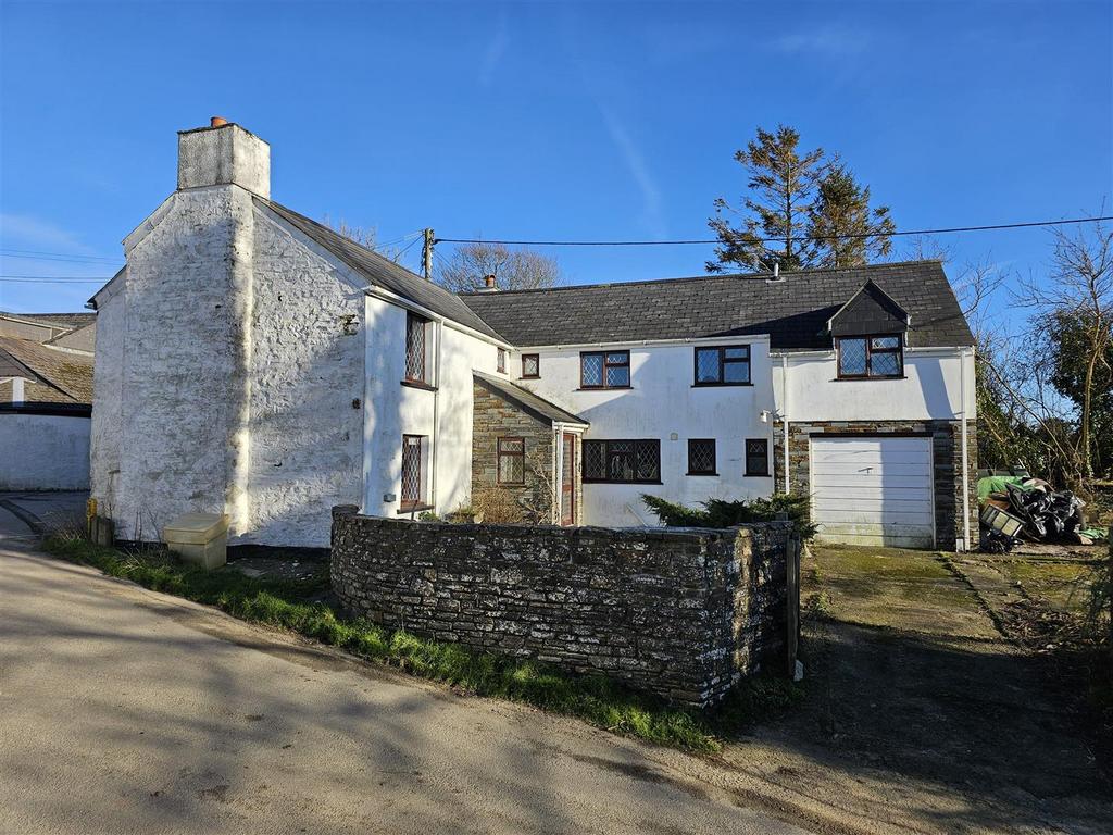 Trebullett, Launceston 3 bed cottage for sale - £369,950
