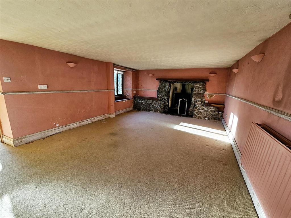 Trebullett, Launceston 3 bed cottage for sale - £369,950