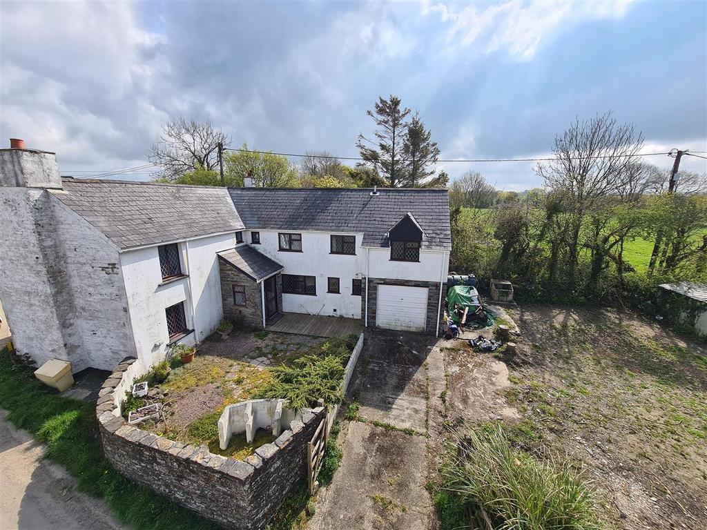 Trebullett, Launceston 3 bed cottage - £349,950