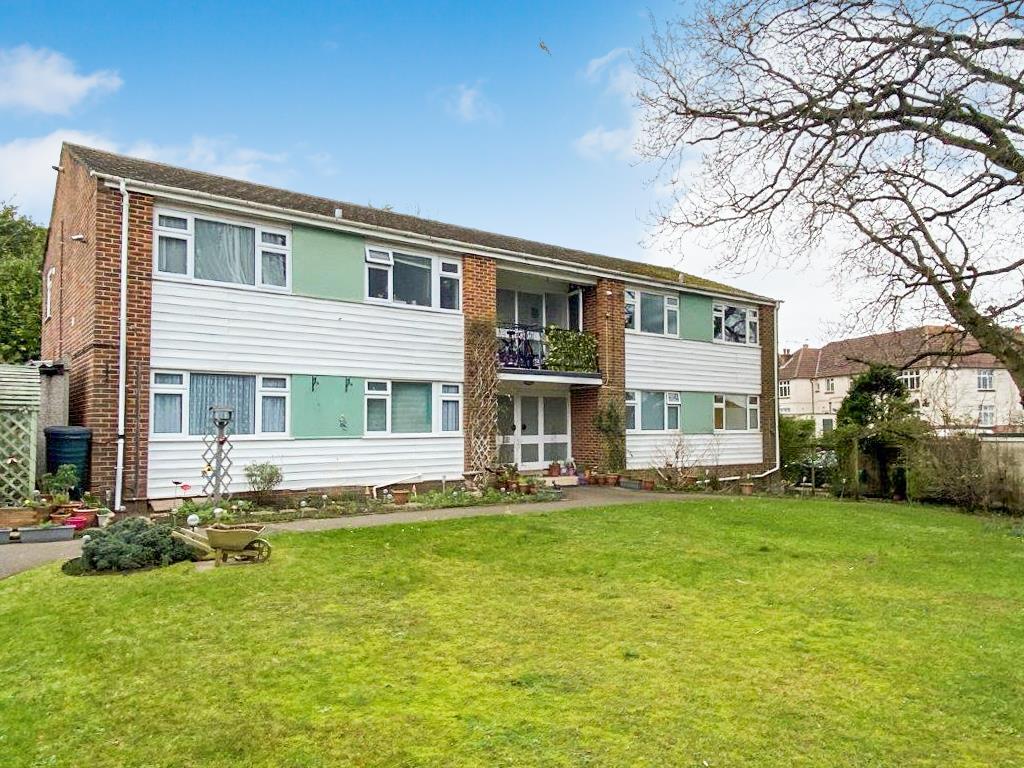 Southill Road, Poole BH12 2 bed apartment for sale - £230,000