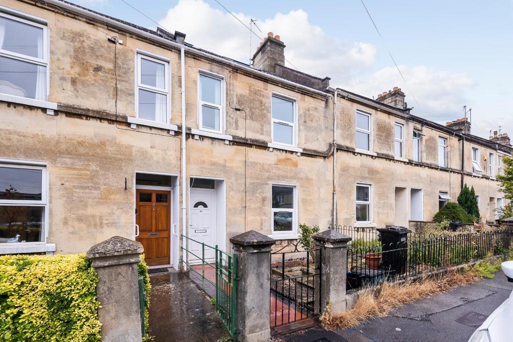 West Avenue, Bath BA2 5 bed terraced house - £3,235 pcm (£747 pw)