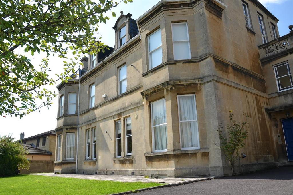 51-53 Upper Oldfield Park, Bath BA2 2 bed flat - £1,414 pcm (£326 pw)