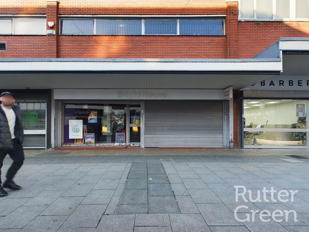 Standishgate, Wigan, WN1 1UW Retail property (high street) - £2,917 pcm ...