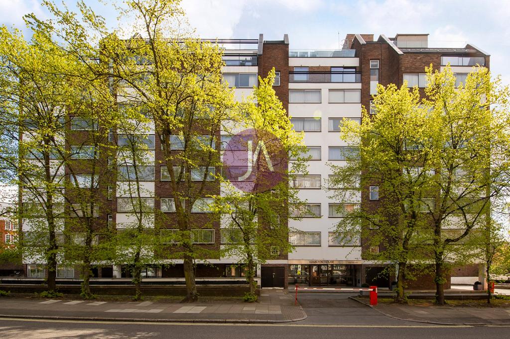 Hamilton House, 1 Hall Road, St.... 2 bed apartment - £1,200,000