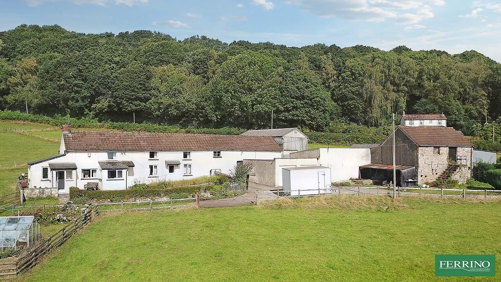 with 1.7 Acres, Woodside, Woolaston... 2 bed detached house - £450,000