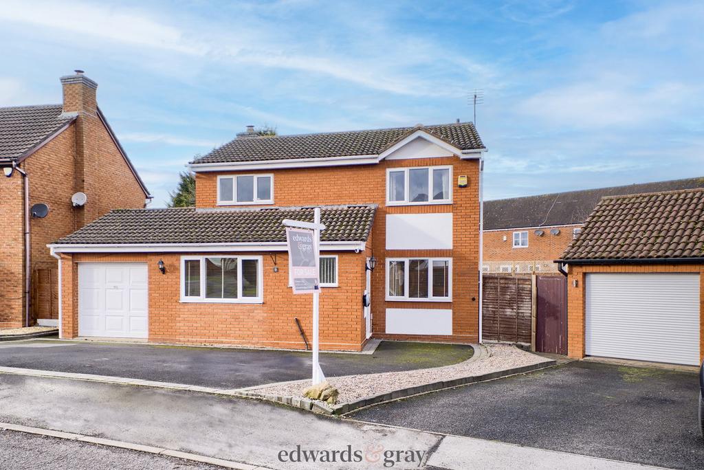 Brendan Close, Coleshill, B46 3EF 4 bed detached house for sale - £500,000