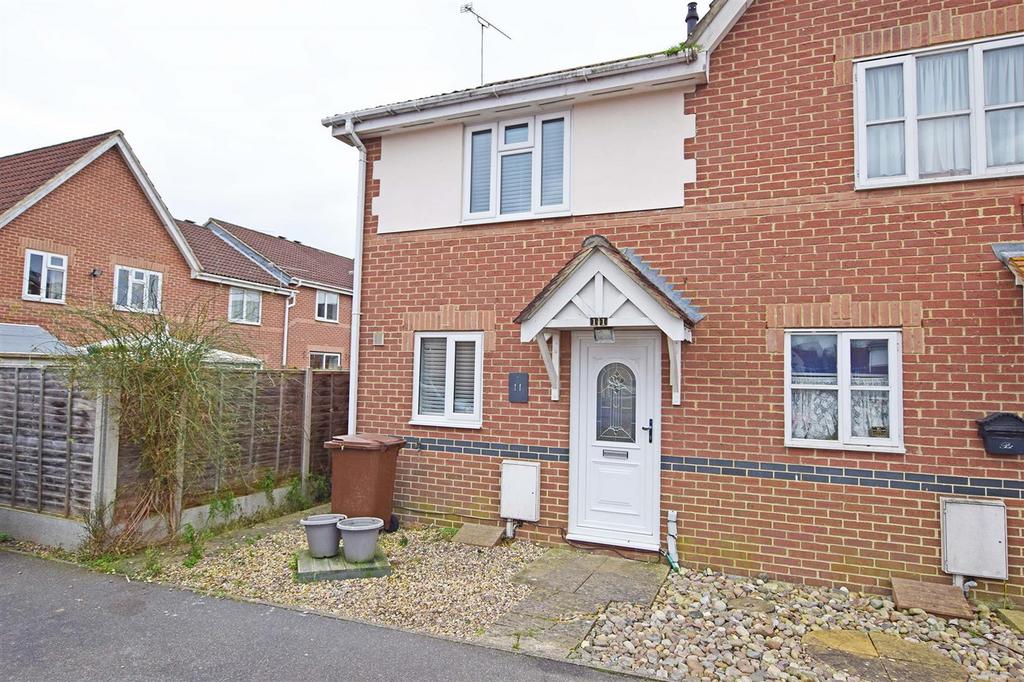 Shorefields, Rainham, Gillingham 2 bed end of terrace house - £1,250 ...