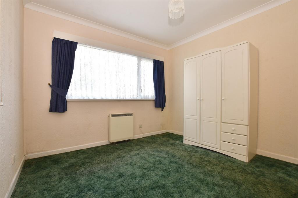 Fairmead Close, Lake, Isle of Wight 1 bed ground floor flat for sale ...
