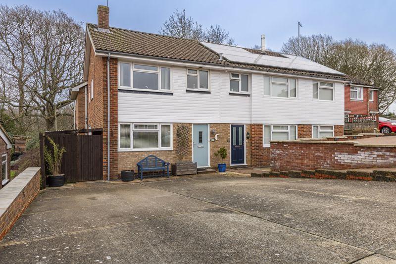 Nevill Road Uckfield 4 Bed Semi Detached House For Sale £440 000