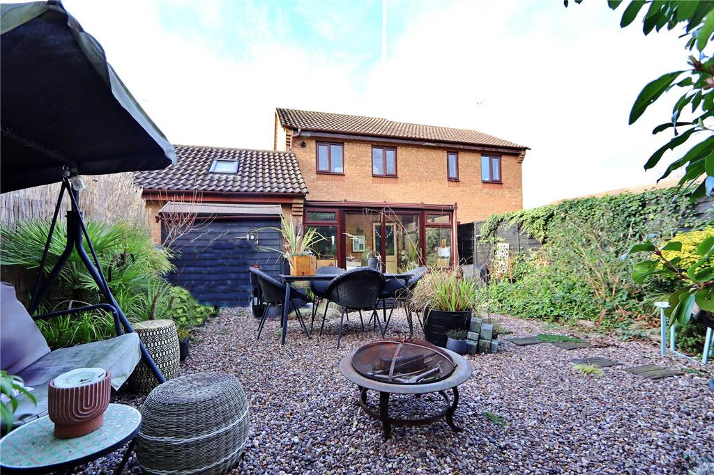 Lowndes Grove Shenley Church End Milton Keynes Buckinghamshire Mk5