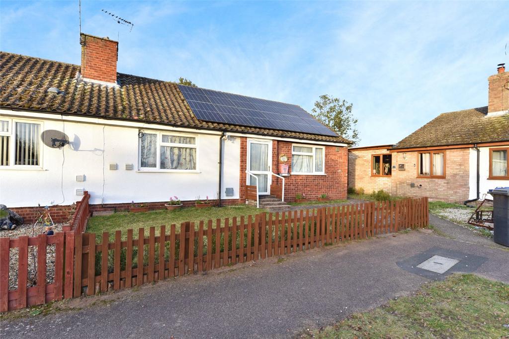 Church Close, Brandon, Suffolk, IP27 2 bed bungalow - £180,000